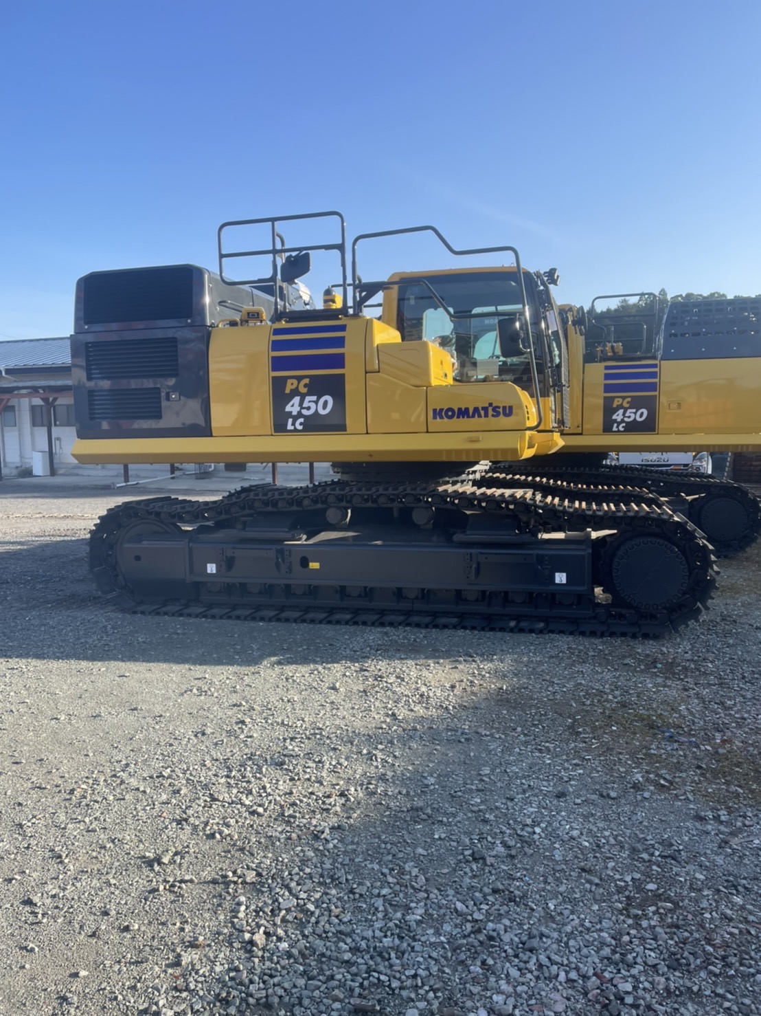 PC450 2台組立(2022/12/8～) – 有限会社 前嶋工業